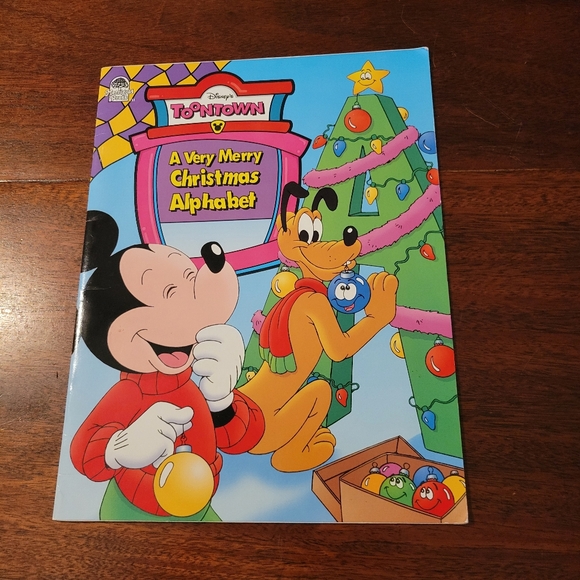 Disney | Other | Disneys Toontown A Very Merry Christmas Alphabet ...